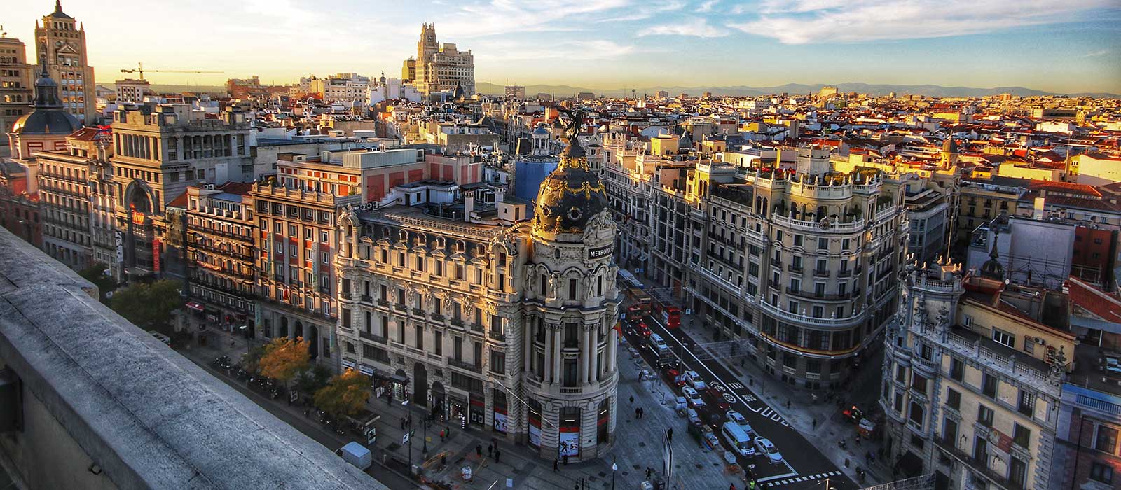 US to Spain Power Adapter: What Plug Do I Need? (2025)