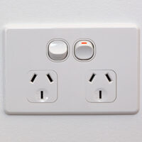 US to Australia Power Adapter: What Plug Do I Need? (2025)