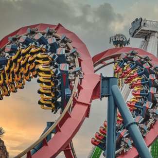 23 Top Six Flags Packing List Items for 2023 + What to Wear & NOT to Bring