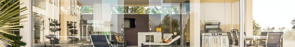 17 Top Airbnb Packing List Items for 2022 + What to Wear & NOT to Bring